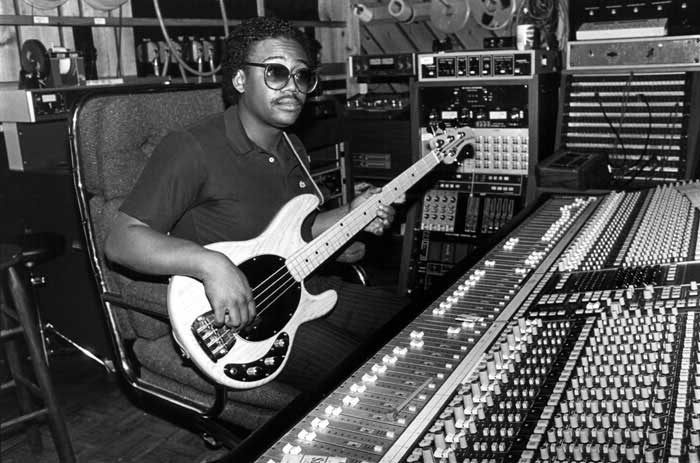 Bernard Edwards - A Very Chic Bassist